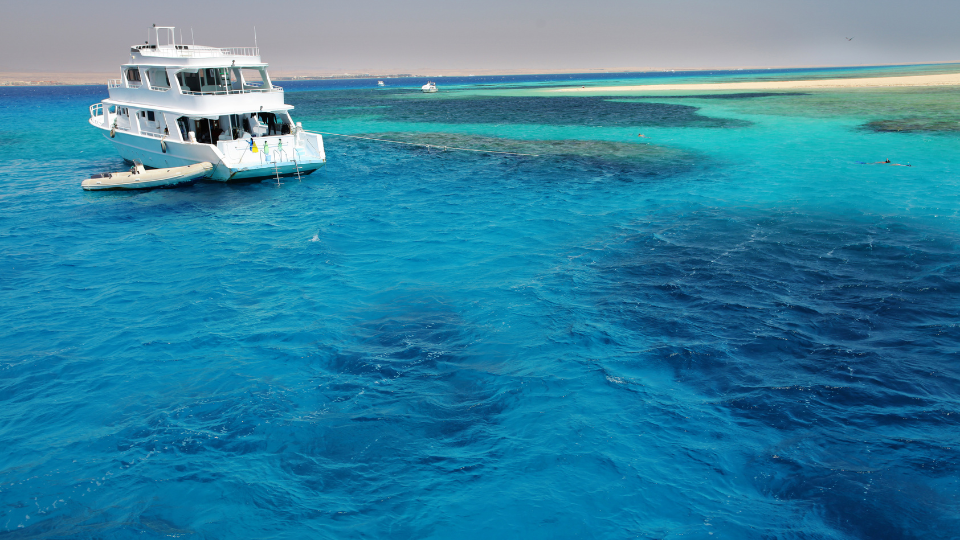 Red Sea Yacht Charter | Luxury Cruising & Superyacht Experiences
